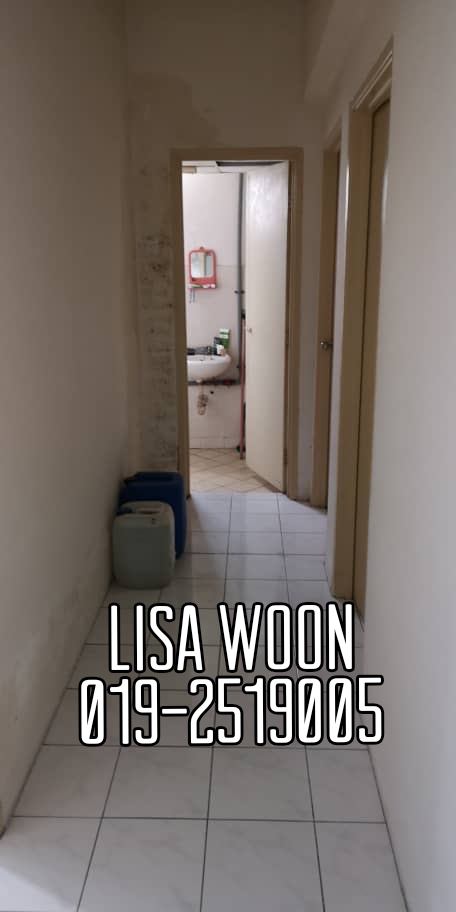 Lisa Woon Specialise in Commercial & Industrial Property - LISA WOON